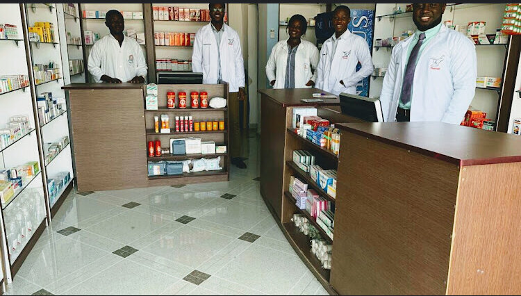 Eczaneler Thywill Chemist, Kumasi, foto