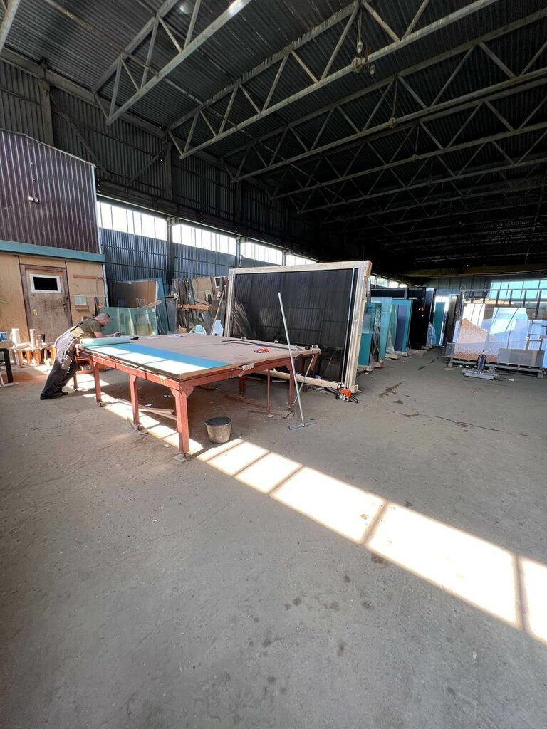 Cam ve cam ürün üreticisi KrasnodarStrojSteklo, Krasnodar, foto