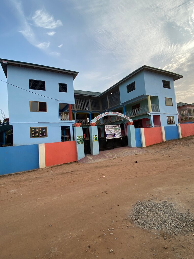 Ortaokul Syncere Care Montessori School, Dünya, foto