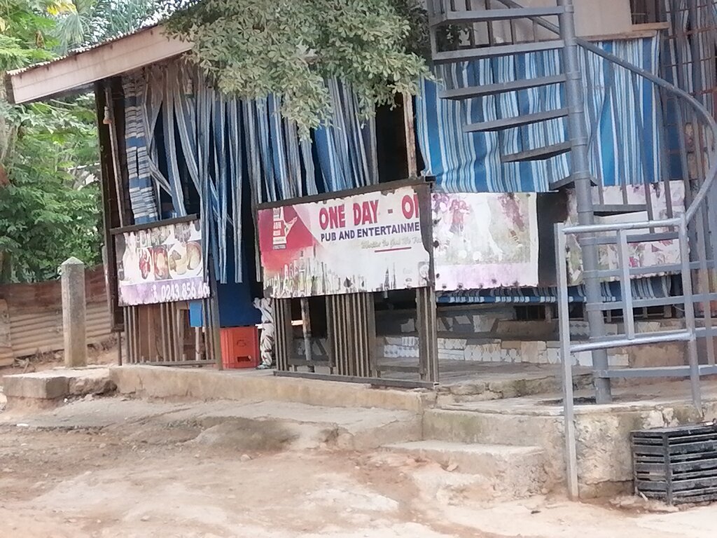 Bar One Day - One Day Pub, Dünya, foto