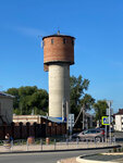 Водонапорная башня (Omsk Region, Tarskoye gorodskoye poseleniye, Tara, Spartakovskiy pereulok), mühendislik altyapısı  Tara'dan