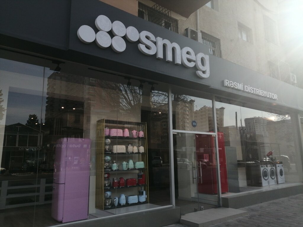 Beyaz eşya mağazaları Smeg, Bakü, foto