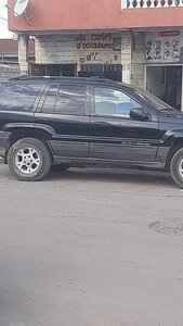 Au Coin D'occasion D'europe (Brazzaville, Commune de Ouenzé, Rue Kintele), kafe  Brazzaville'den