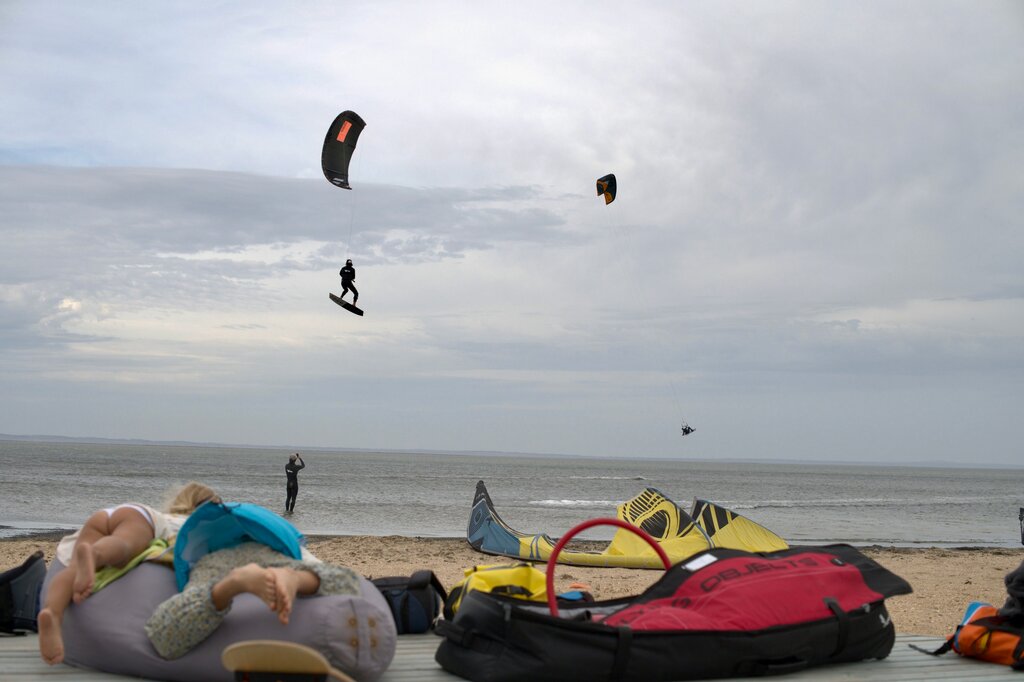 Kitesurfing Tonus kite, Krasnodarski krayı, foto