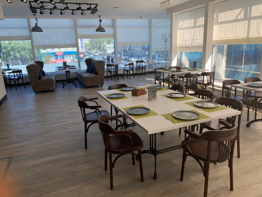 Restoran Semeynoye Café, Orenburg, foto