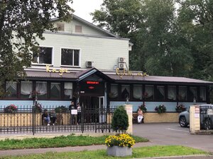 Султан (ulitsa Volodarskogo No:9, Gatchina), kafe  Gatchina'dan