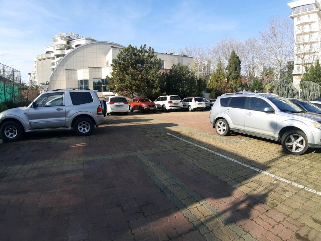 Otoparklar Avtostoyanka, parkovka, Soçi, foto