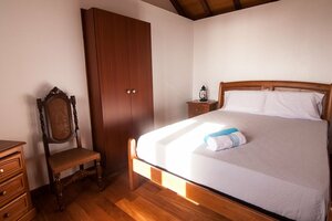 Casa Raivinha (Madeira, Calheta, Arco da Calheta), otel  Madeira'dan