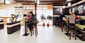 Eaty (Севастопольская улица No:253, Симферополь), fast food  Simferopol'dan (Akmescit'ten)