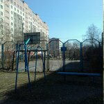 Sports ground (Rossiyskaya ulitsa No:63), spor alanı  Çeliabinsk'ten
