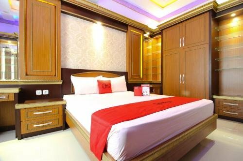 Otel RedDoorz near Graha Saba Ugm, Dünya, foto