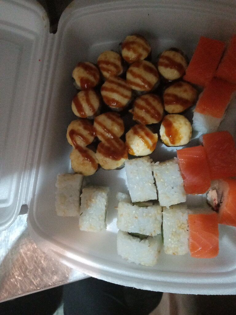 Suşi restoranı Суши Даром, Kemerovo, foto