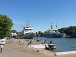 Zolotoy Yakor (Morskoy bulvar No:6), restoran  Baltiysk'ten