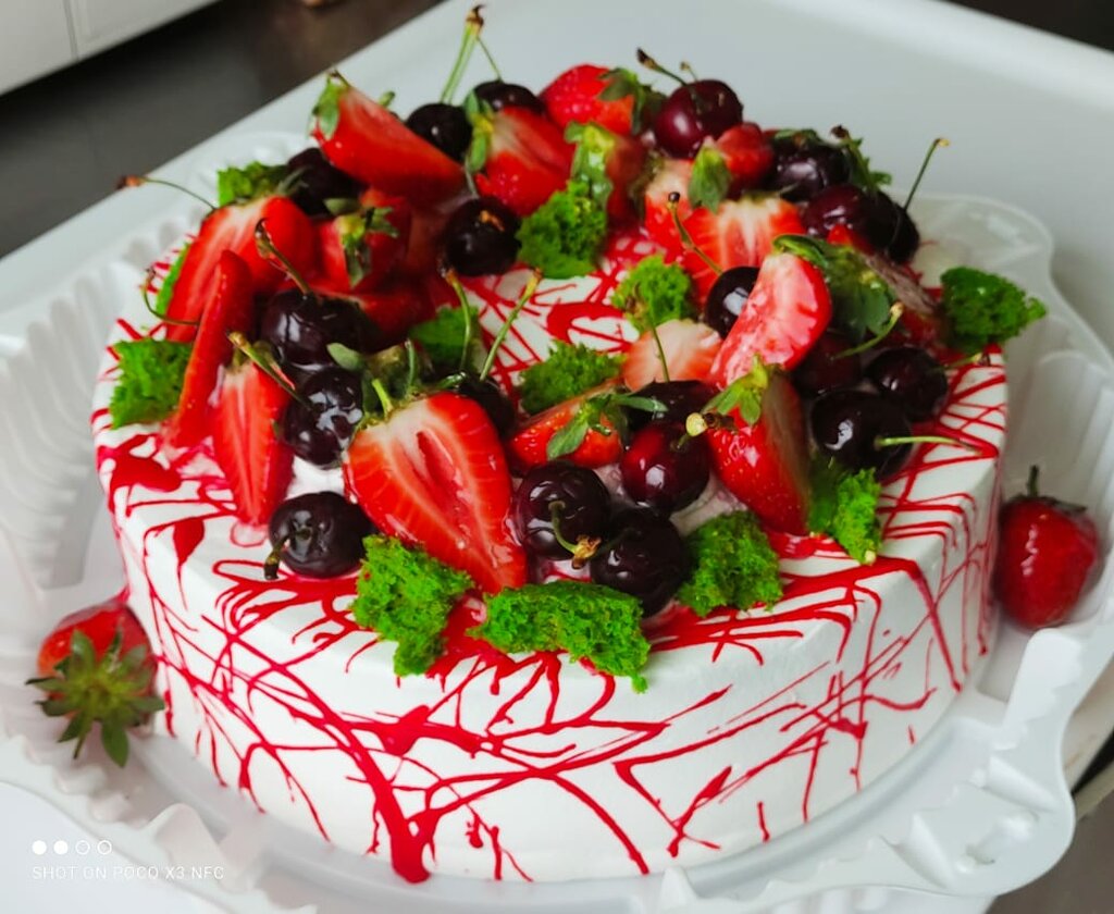 Pasta, şekerleme ve tatlı Sheremetyevskiye torty, Moskova ve Moskovskaya oblastı, foto