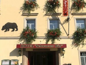 Schwarzer Bär (Saxony, Görlitz, stadt Zittau, Karl-Liebknecht-Ring), otel  Zittau'dan