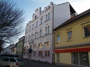 Hotel Bila Ruze (Jihočeský kraj, Strakonice, Palackého), otel  Strakonice'den