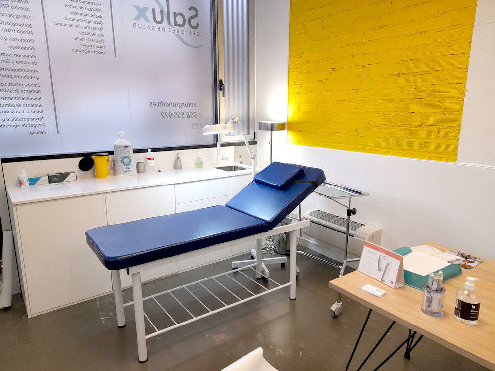 Plastik cerrahi klinikleri Sanux Granada - Centro Medico Estetico, Granada, foto