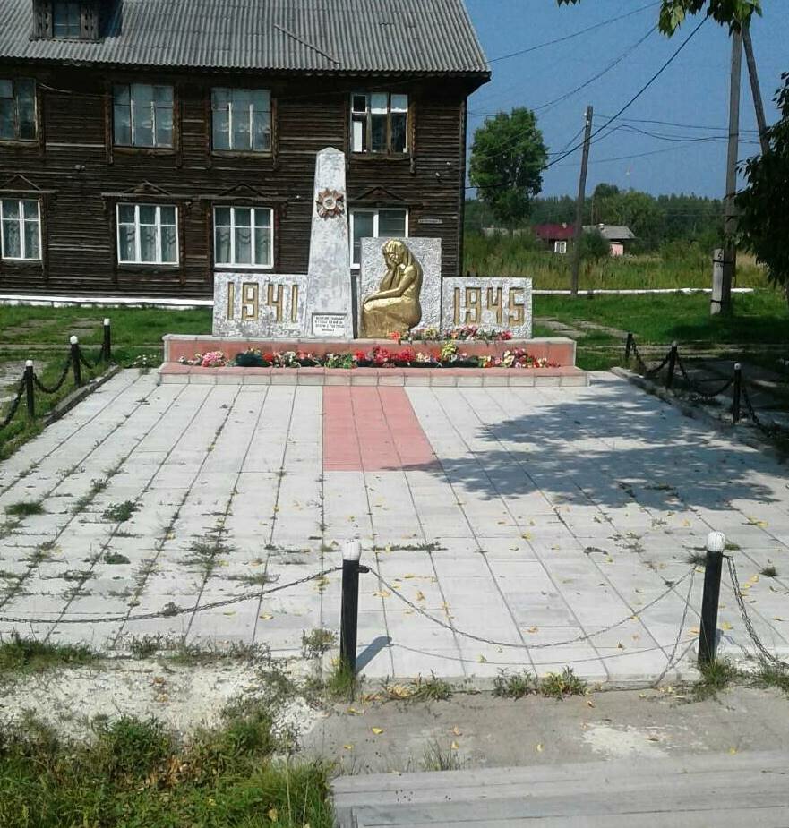 Anıt, heykel Участникам Великой Отечественной войны, Krasnoyarski krayı, foto