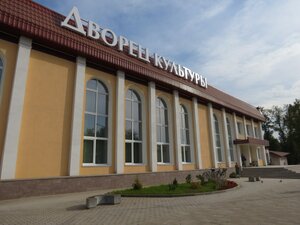 Dom Kultury (Proletarskaya ulitsa No:4), kültür ocakları  Gorodok'tan