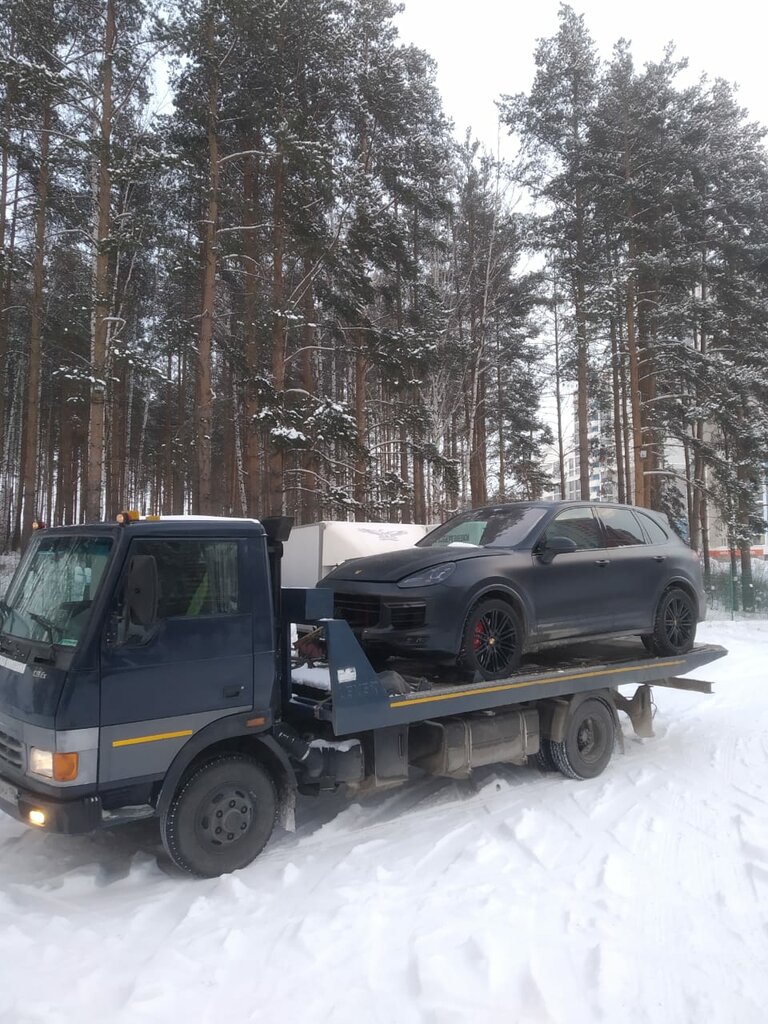 Çekici hizmeti Dvizhenie, Yekaterinburg, foto