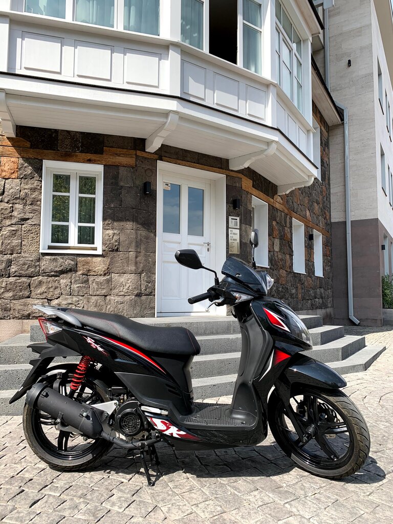 Kiralama noktası Scooter_rental_in_armenia, Erivan, foto
