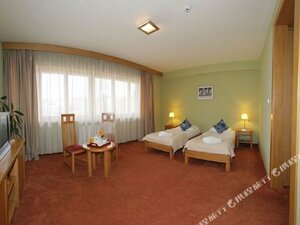 Hotel - Restaurant Gonduzo (Bucharest, Bucharest Sector 5, Strada Sântimbru, 19), otel  Harghita'dan