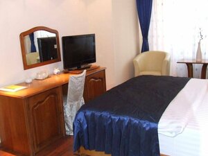 Hotel Senator (Olt, Slatina), otel  Slatina'dan