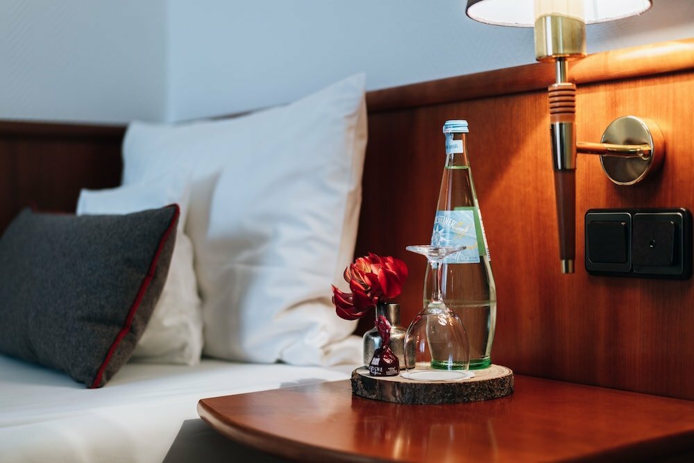 Otel Hotel Engbert, Kuzey Ren‑Vestfalya, foto