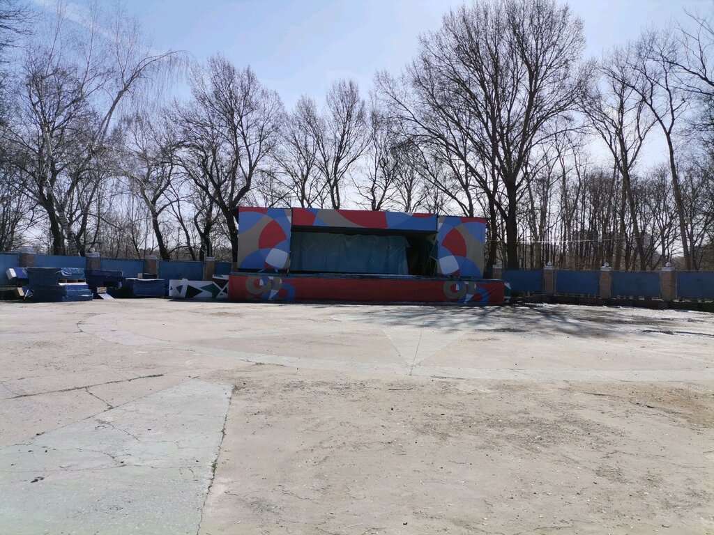Konser salonları Сцена ЦПКиО, Riazan, foto