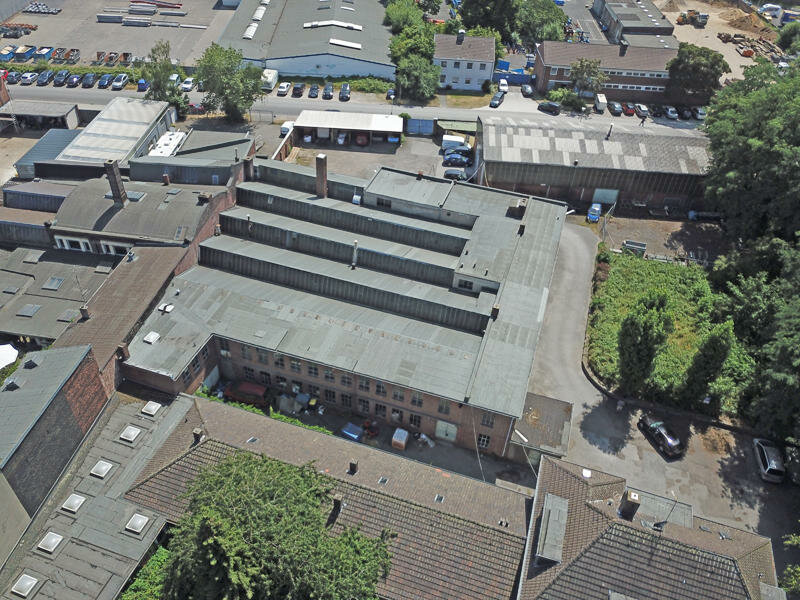 Çatı ve çatı materyalleri Dachdeckermeister Heinemeyer GmbH & Co. Kg, Düsseldorf, foto