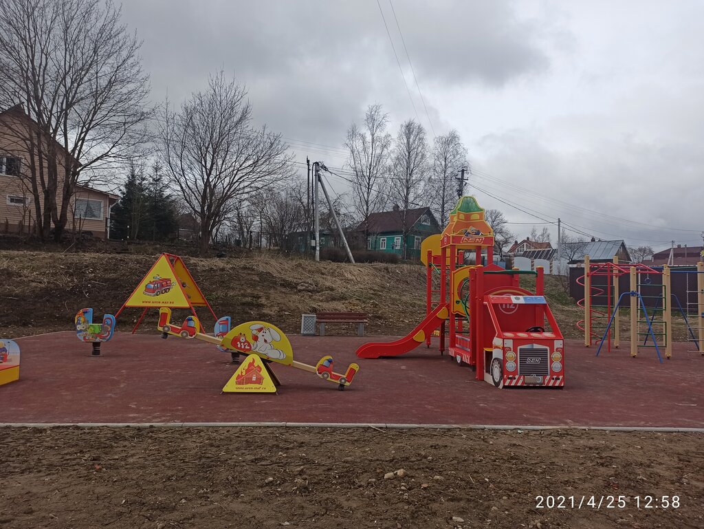 Oyun alanı Playground, Saint‑Petersburg ve Leningradskaya oblastı, foto