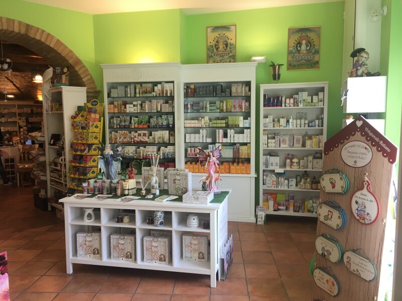Alternatif tıp merkezleri Erboristeria Stefy, Marche, foto