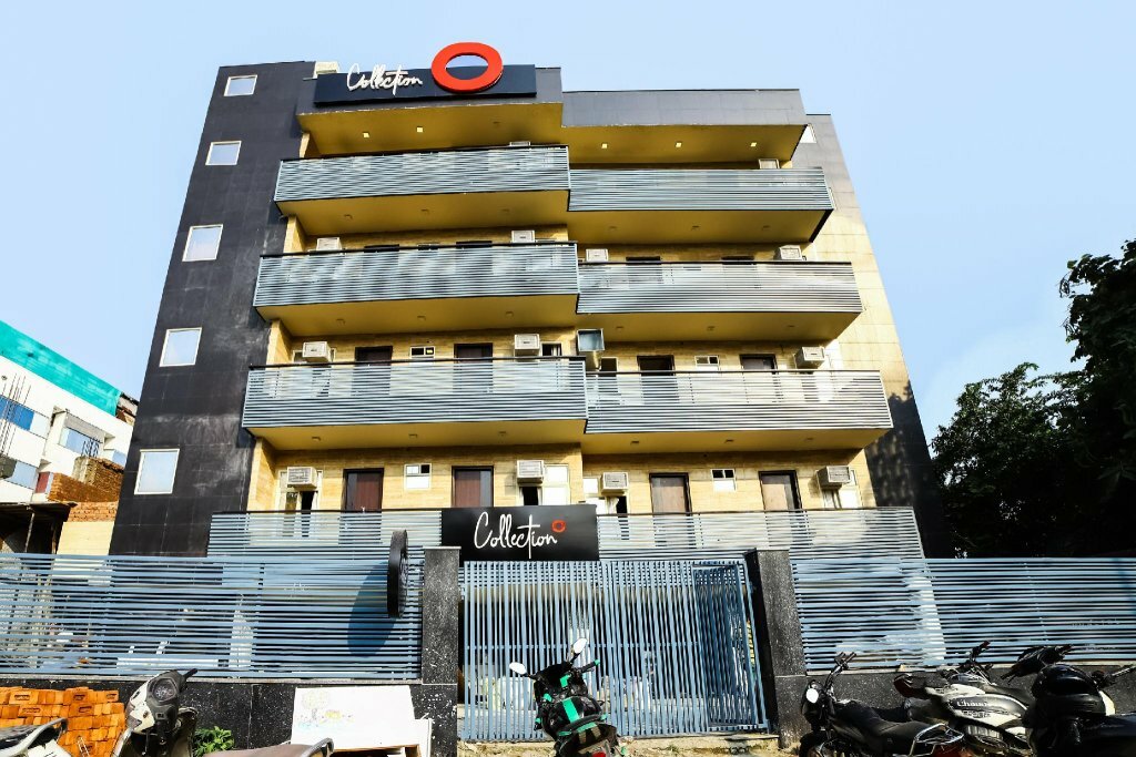 Otel Collection O 50068 Model Town, Delhi, foto