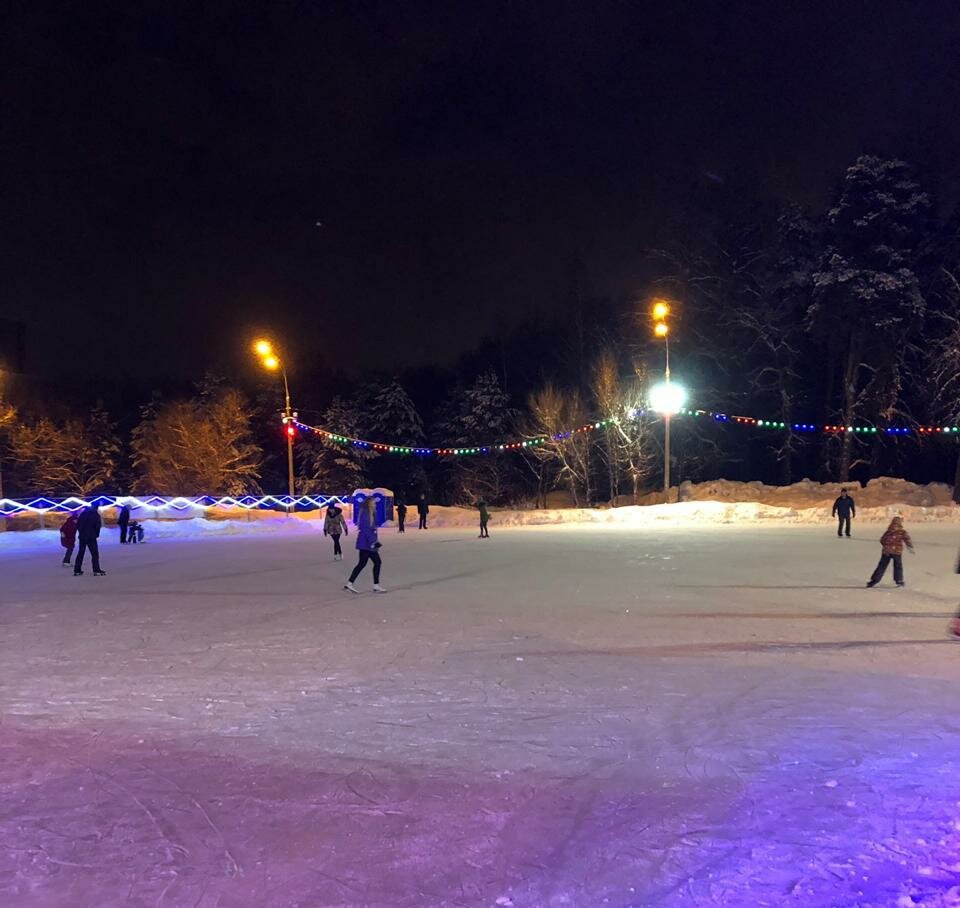 Buz pateni pistleri Ledovy Bum, Krasnogorsk, foto
