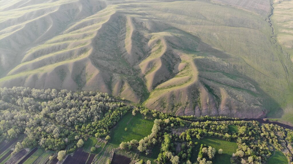 Dağ zirvesi Гора Каршы-тау, Başkurdistan, foto