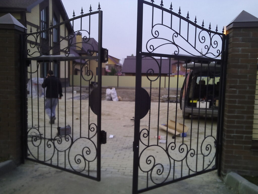 Otomatik kapı firmaları Vizore, Tomsk, foto