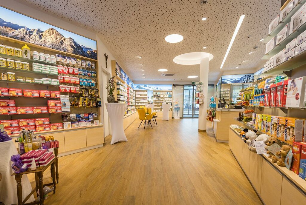 Eczaneler Apotheke im Agz Mag. pharm. Georgia Künßberg Kg, Dünya, foto