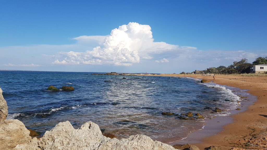 Dağ zirvesi Мыс Голубиный, Kırım Cumhuriyeti, foto