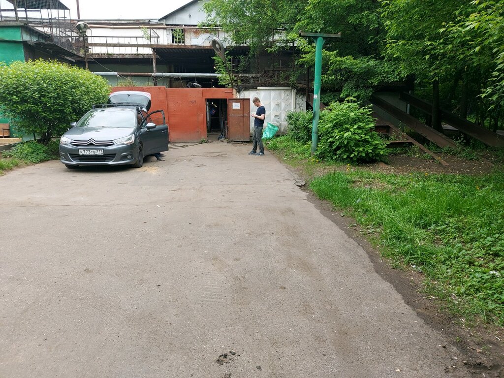 Oto lastik tamiri Shinomontazh, Moskova, foto