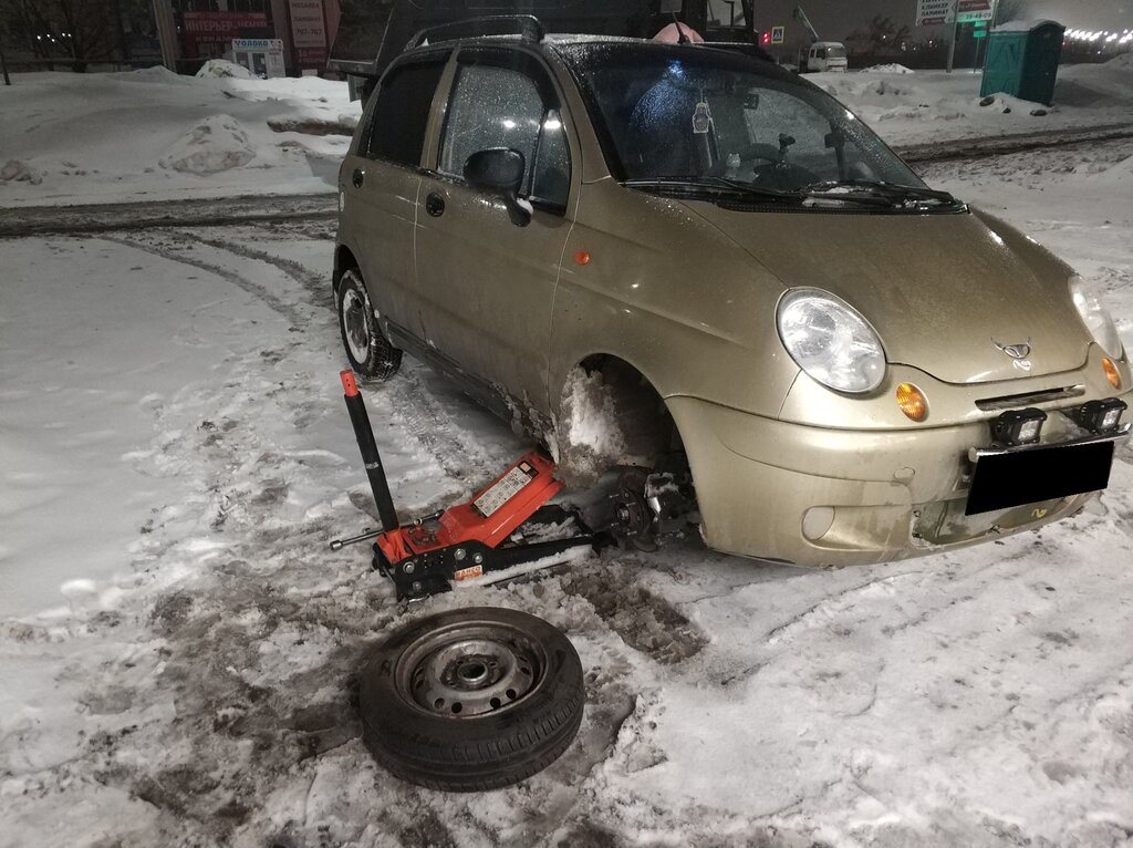 Oto lastik tamiri Mnogoshin, Kostanay, foto