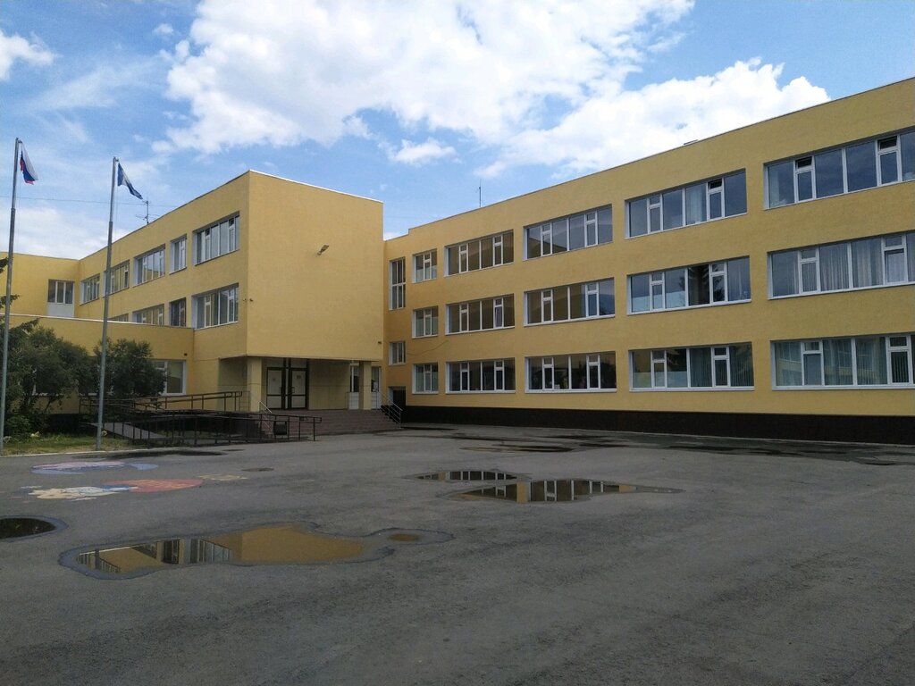 Dans okulları Next Level, Ulyanovsk, foto