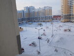 Sports ground (Sverdlovsk Region, Verkhnyaya Pyshma, ZhK Sadovy), spor alanı  Verhniaya Pyşma'dan