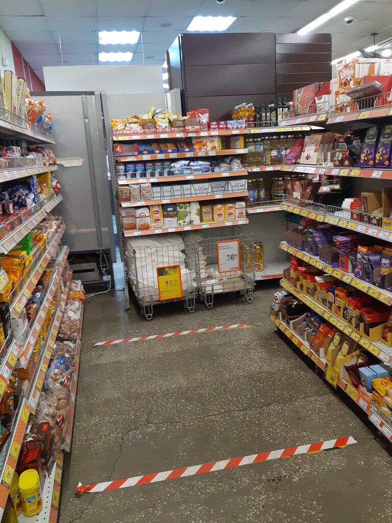 Süpermarket Dixi, Çeliabinskaya oblastı, foto
