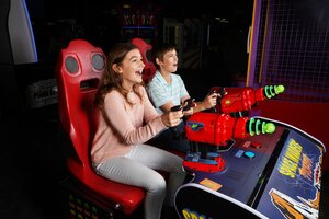 Mr Gatti's Pizza (United States Route 62), eğlence merkezleri  Elizabethtown'dan