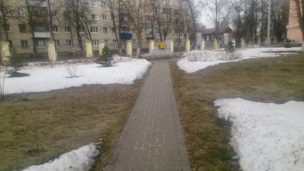 Kültür ve eğlence parkları сквер имени М.И. Лимасова, Ulyanovsk, foto