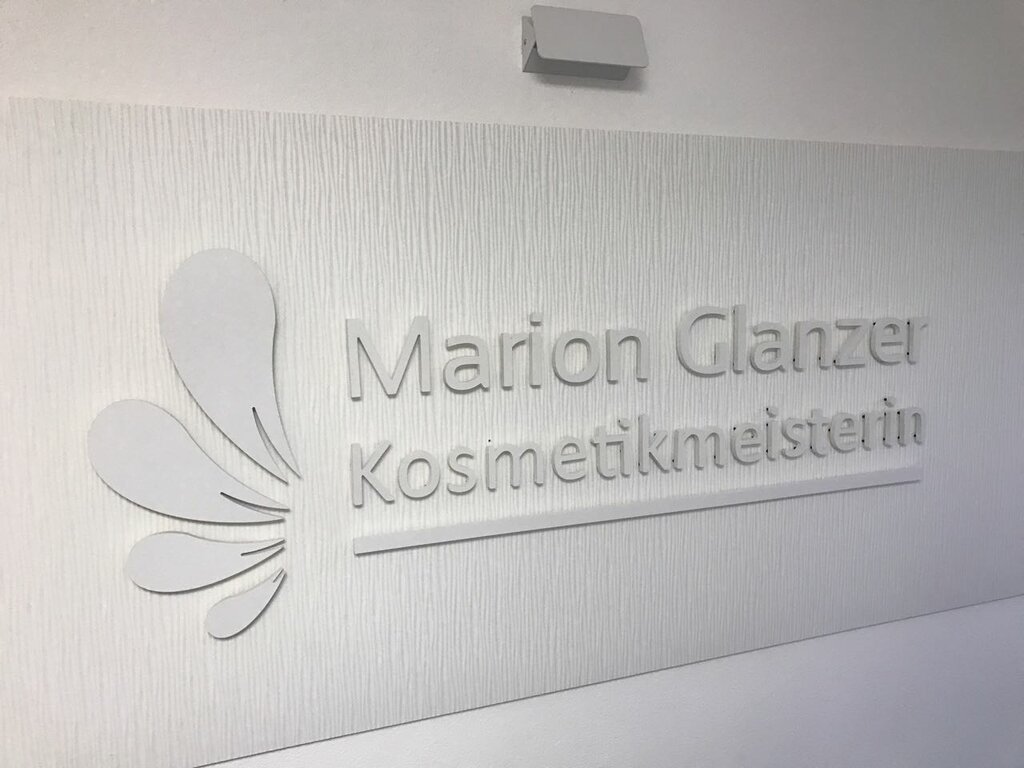 Güzellik salonu Haus der Schönheit, Deggendorf, foto