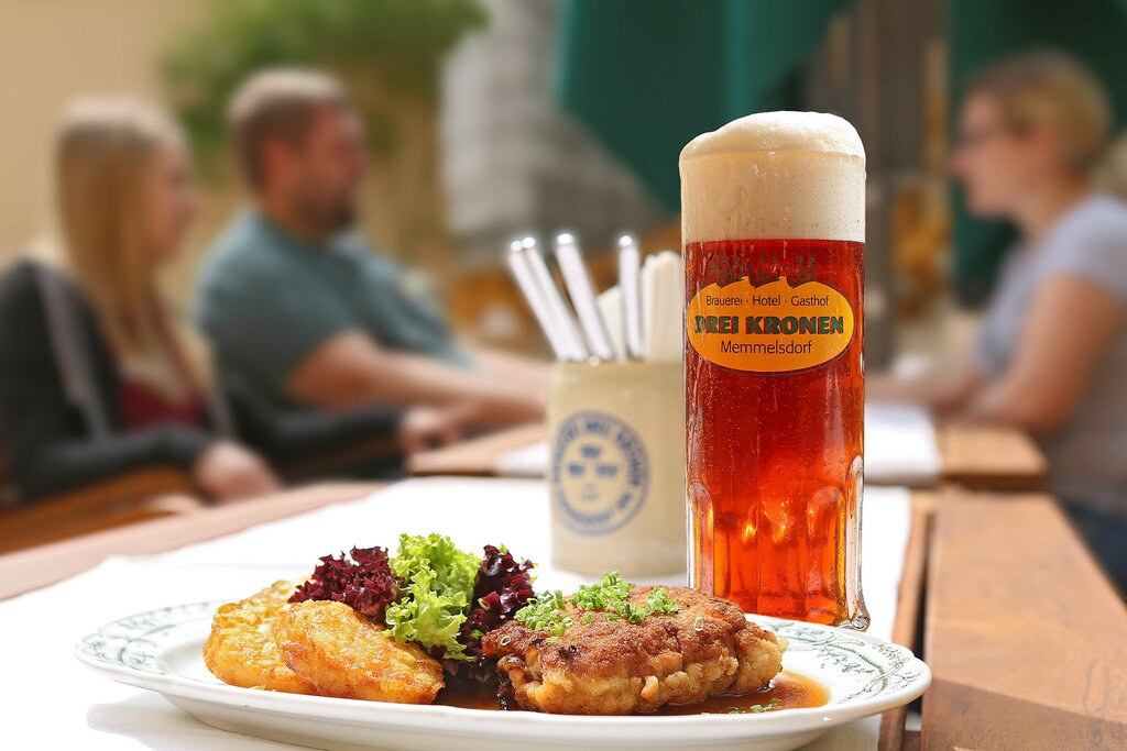 Restoran Hotel & Brauereigasthof Drei Kronen, Bavyera, foto