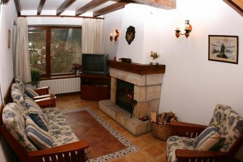 Otel Casas Rurales Y Apartamentos la Hornera, Kantabria, foto
