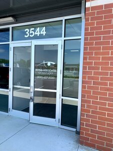 Retina Associates of Kentucky (United States, Jeffersonville, 3542 E. Tenth Street), tıp merkezleri ve klinikler  Clarksville'den