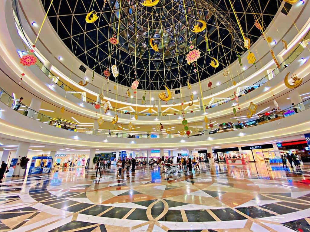 Alışveriş merkezleri Family Mall, , foto